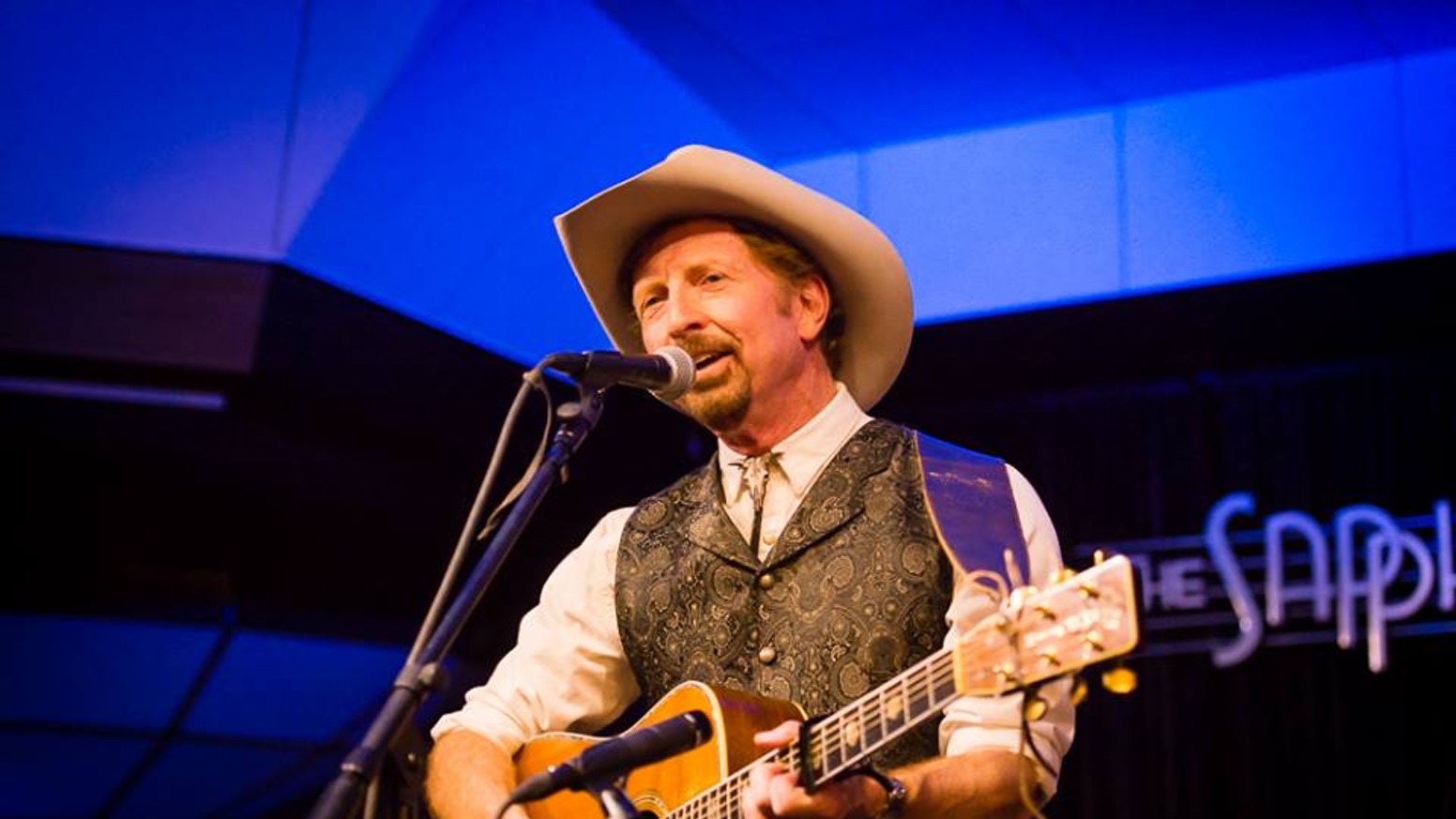 Andy Byron | Entradas Conciertos y Giras 2026 - Wegow