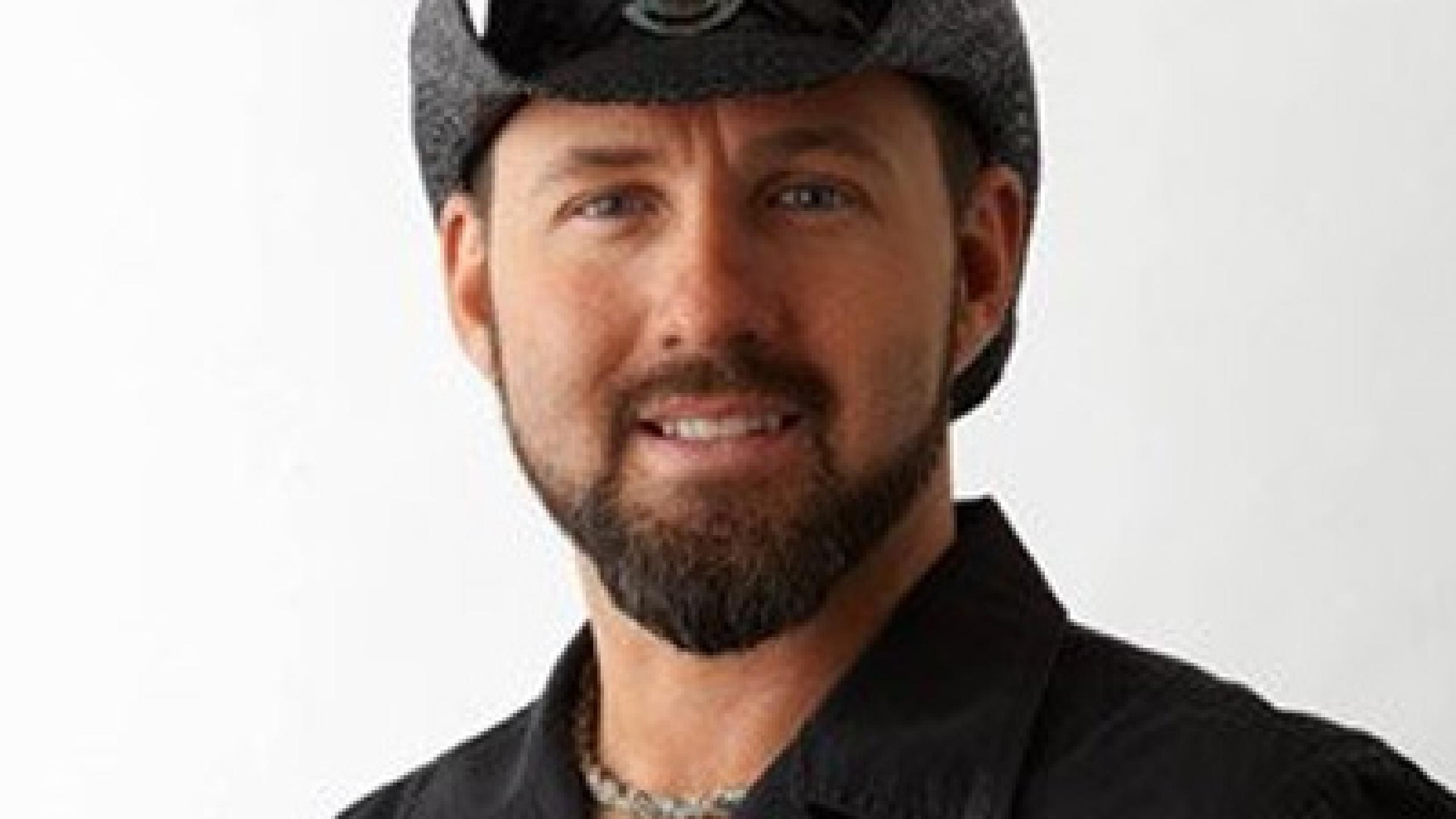Chris Hawkey's Instagram, Twitter & Facebook on IDCrawl