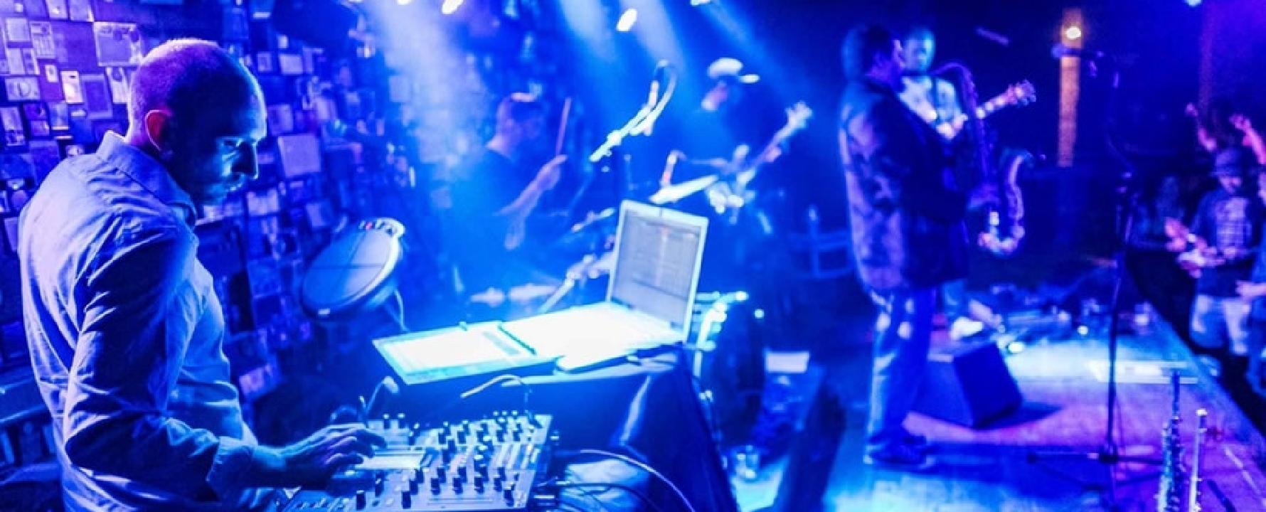 Chrome Drones | Billets de concerts et tournées 2024 - Wegow