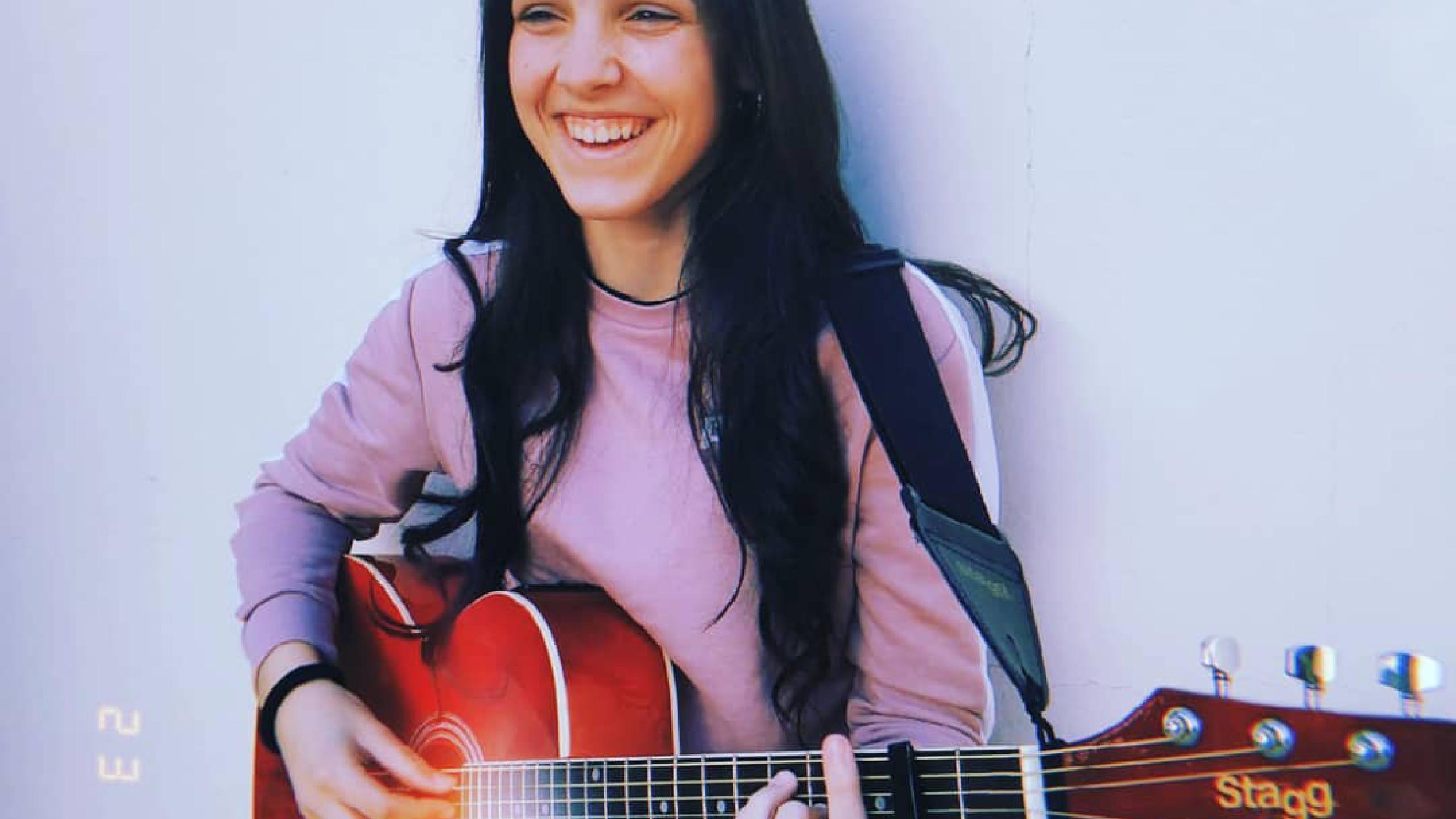 Esther Rodriguez's Instagram, Twitter & Facebook on IDCrawl