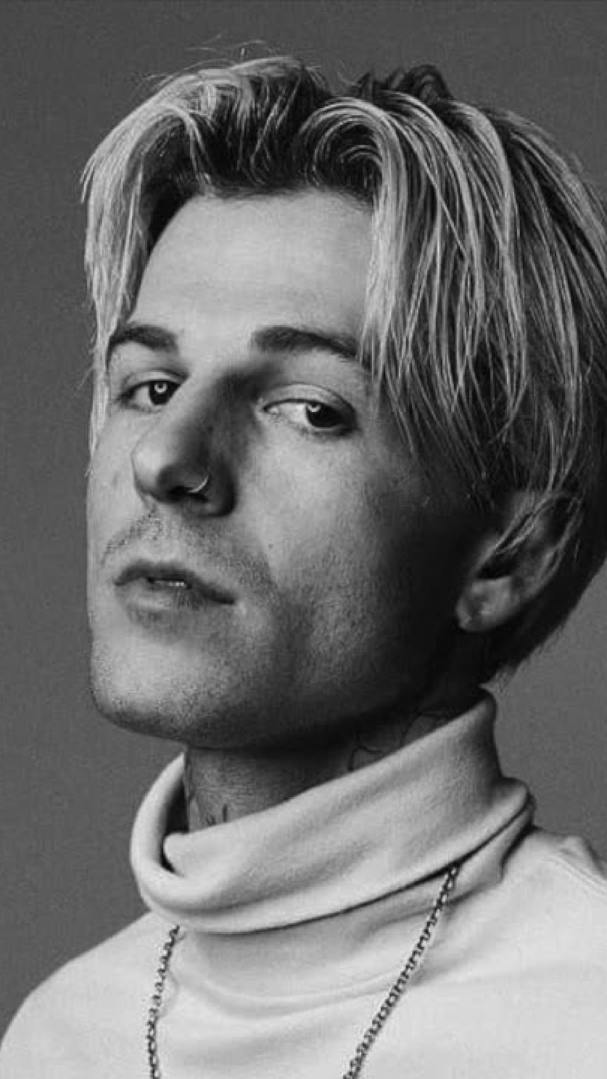 Jesse Rutherford Black And White Hair Jesse Rutherford (Jesse