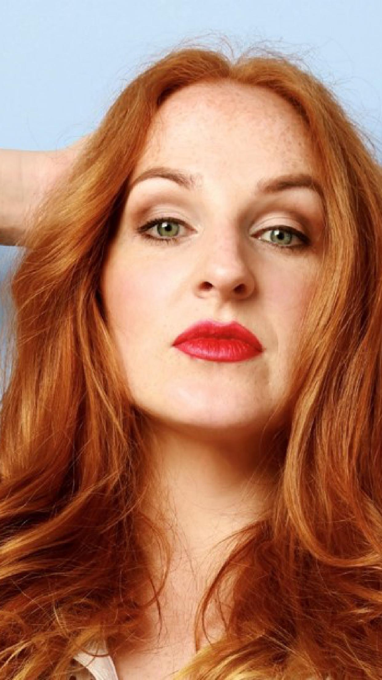 Lisa Canny's Instagram, Twitter & Facebook on IDCrawl
