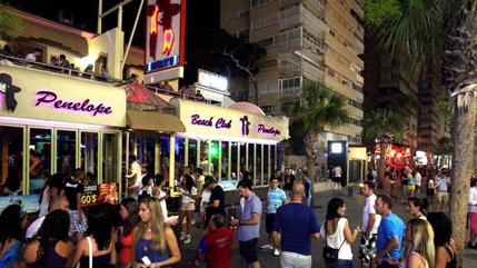 Tickets for Penelope Beach Club in Benidorm | Wegow
