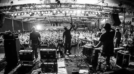 Entradas para Revolution Concert Hall en Garden City | Wegow