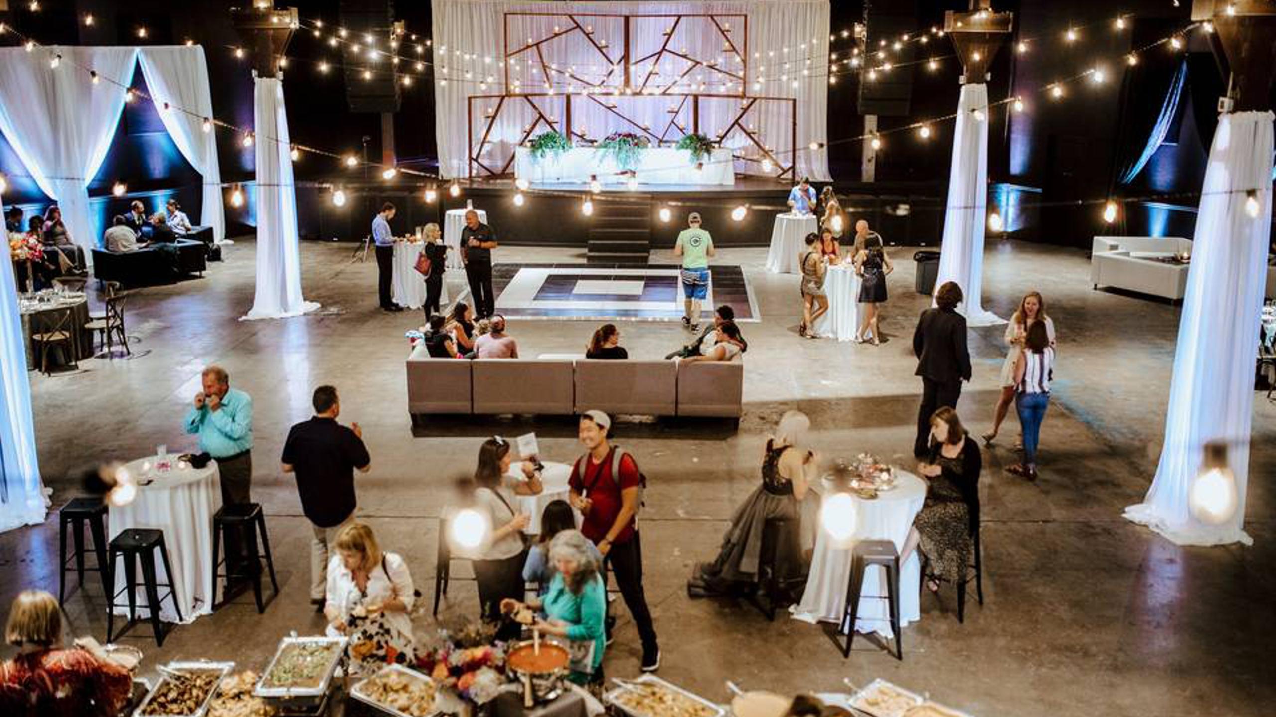 Bilhetes para Amelia Day and The Cloves em Chattanooga | Wegow